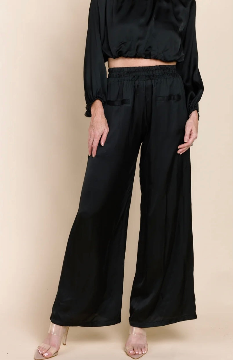 Bottoms – Lady & Tucker Home Fashion Boutique